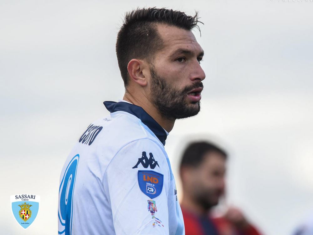Torres, ecco il primo colpo: firma il bomber Luigi Scotto | Sardegna ...